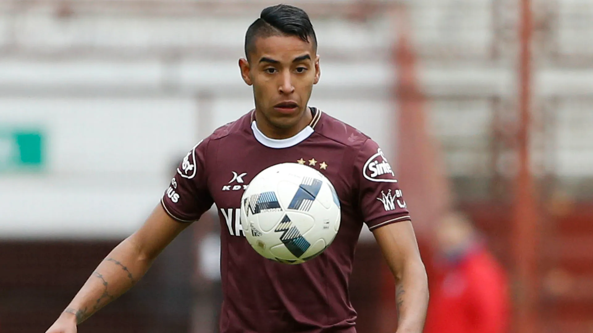 Il a joué avec Lionel Messi, aujourd'hui il est chauffeur : les photos ...