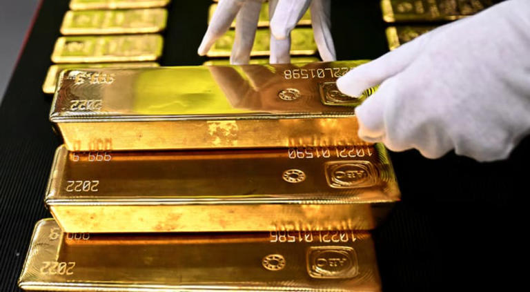 Deutsche Bank Says Gold’s Repricing Loop to $5,000 Begins in 2026