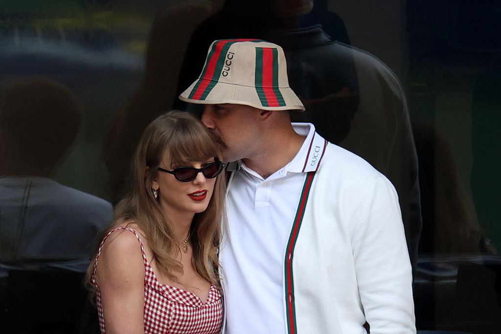 Travis Kelce anxious Taylor Swift wedding could be disrupted by Blake ...