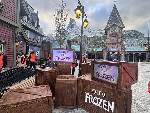 I was one of the first to get a sneak peek inside Disneyland Paris' new ...