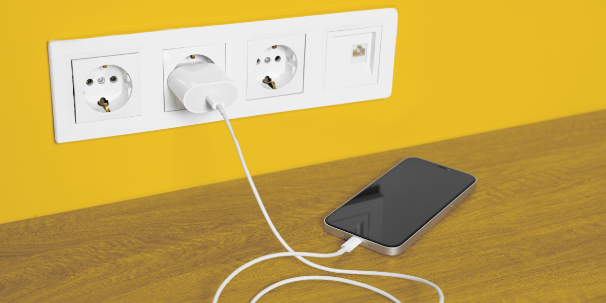 Nästan ingen vet det: Använd detta trick när du laddar mobilen