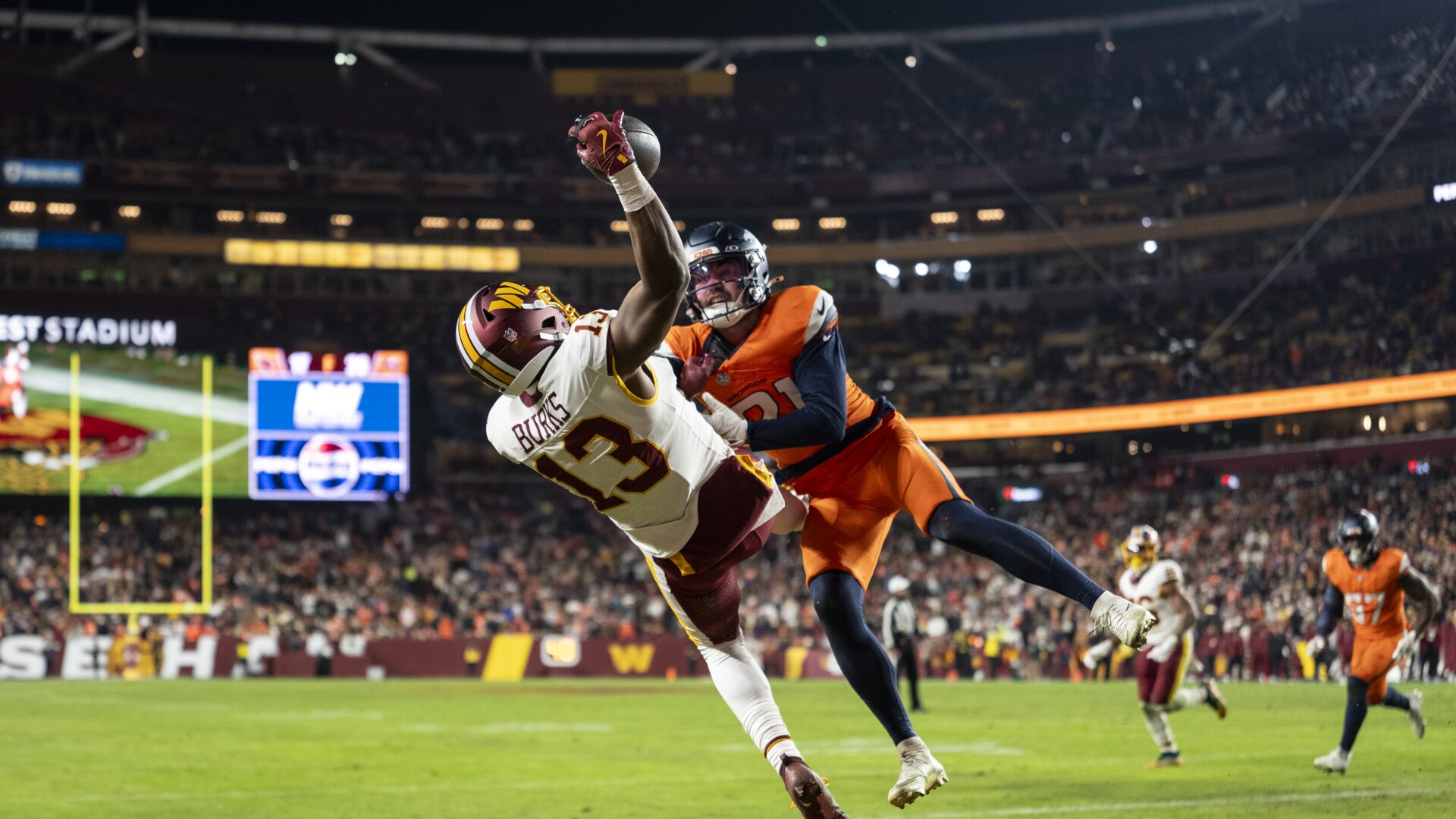 Treylon Burks on one-handed TD catch: I was just trying to make a play