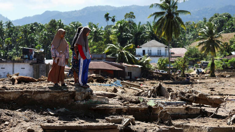 Devastadoras imágenes: más de 1.000 muertos por las inundaciones en ...