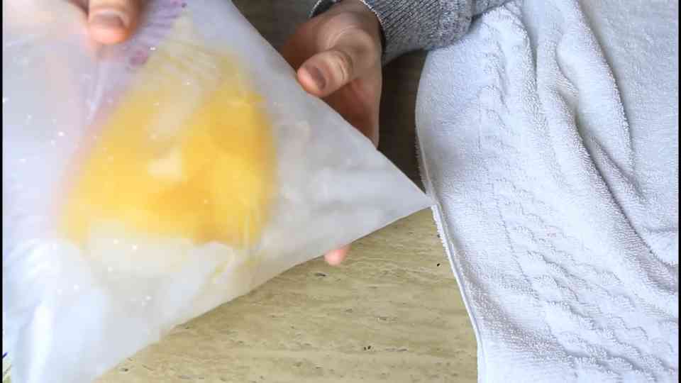 How a simple ice and salt experiment demonstrates freezing-point depression