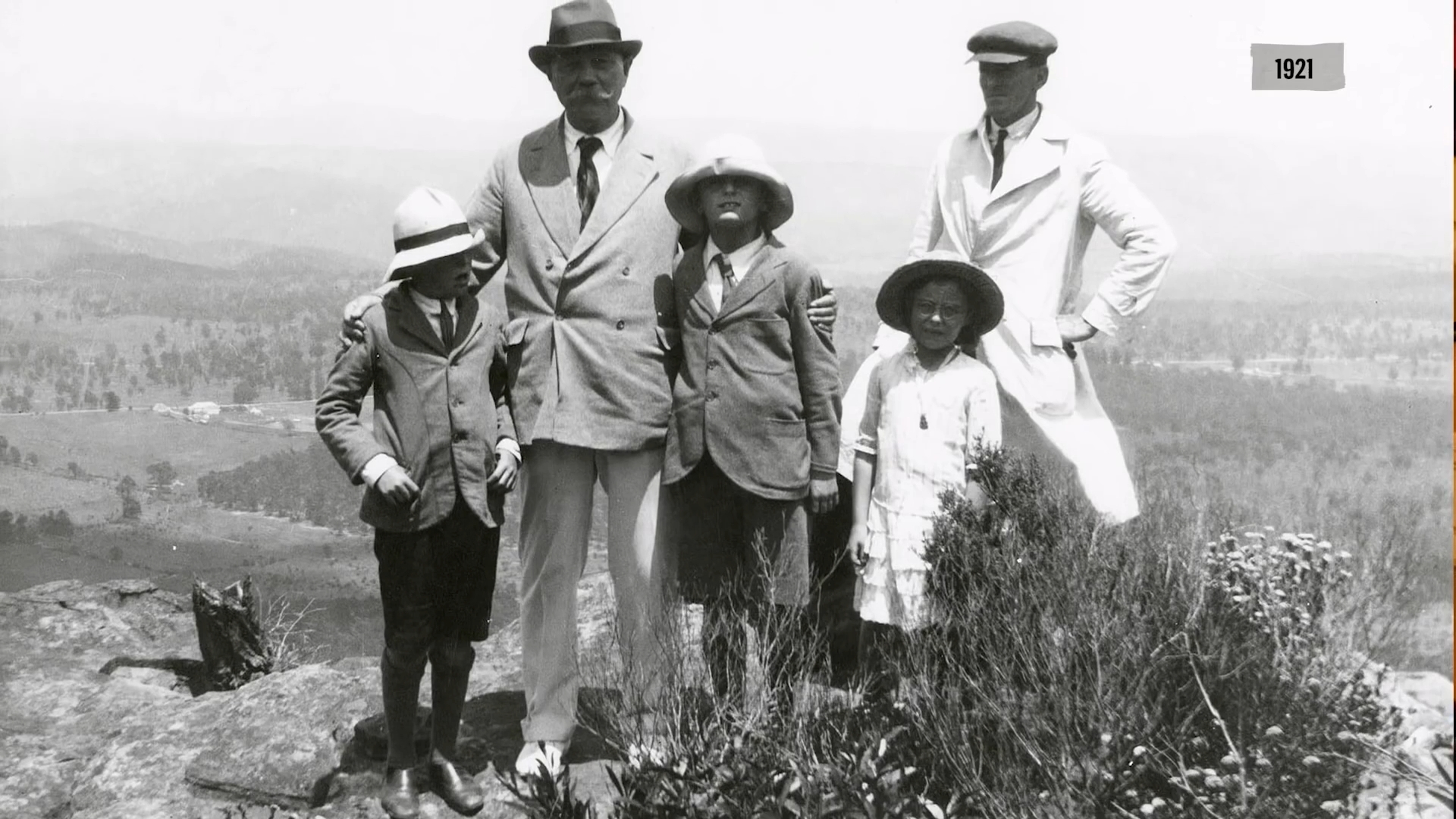 Ghosts, Curses and Jazz: How 1923 Revealed the Strange Side of the ...