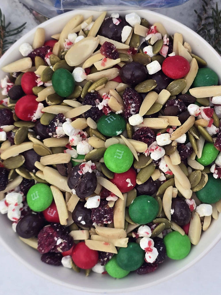 Christmas Trail Mix