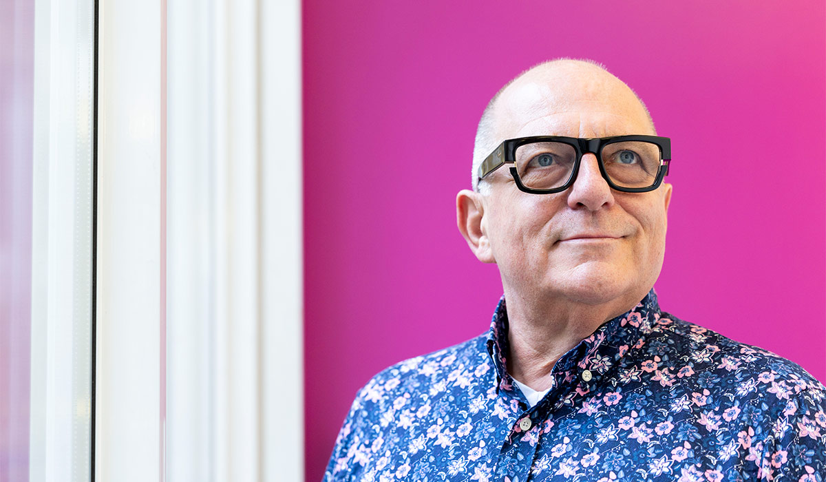 Beloved Home of the Year judge Hugh Wallace dies 'suddenly' aged 68