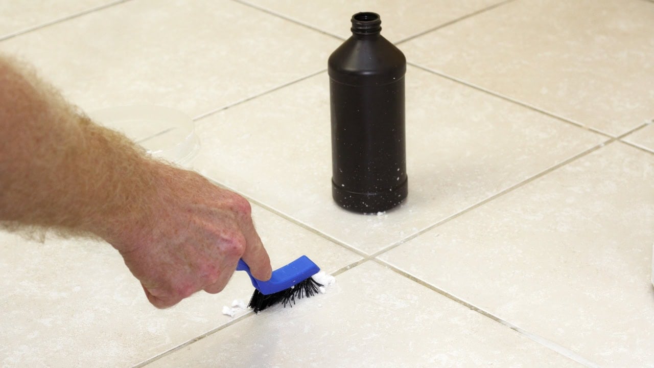 6 Cleaning Tools That Actually Work on Grout