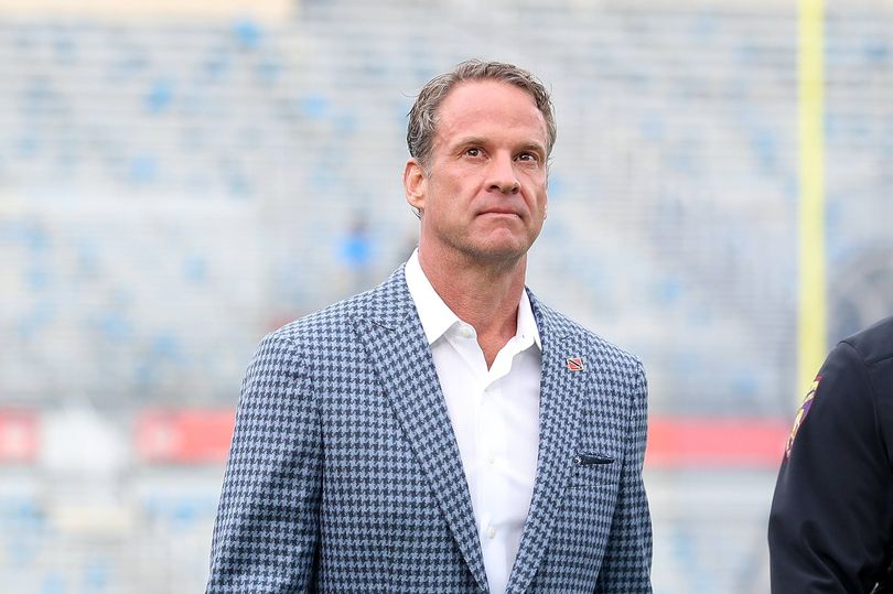 Top LSU recruit quickly weighs in on Lane Kiffin being poached from Ole ...