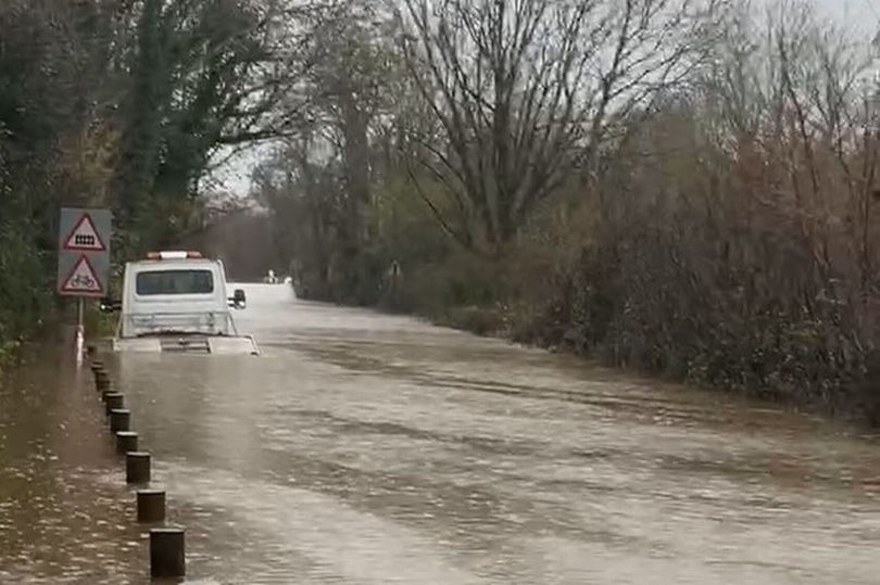 Seven flood alerts issued in Devon as heavy rainfall arrives