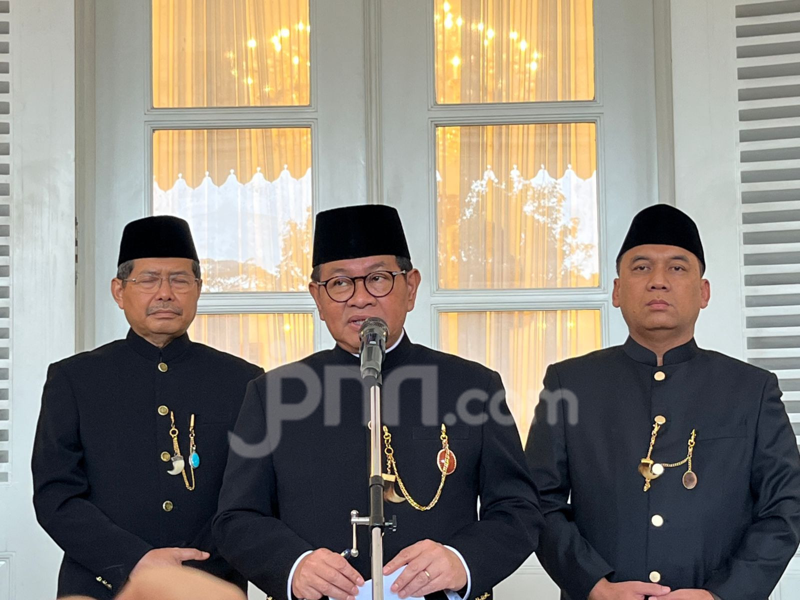 Hotel dan mal di Jakarta dilarang merayakan tahun baru dengan kembang api