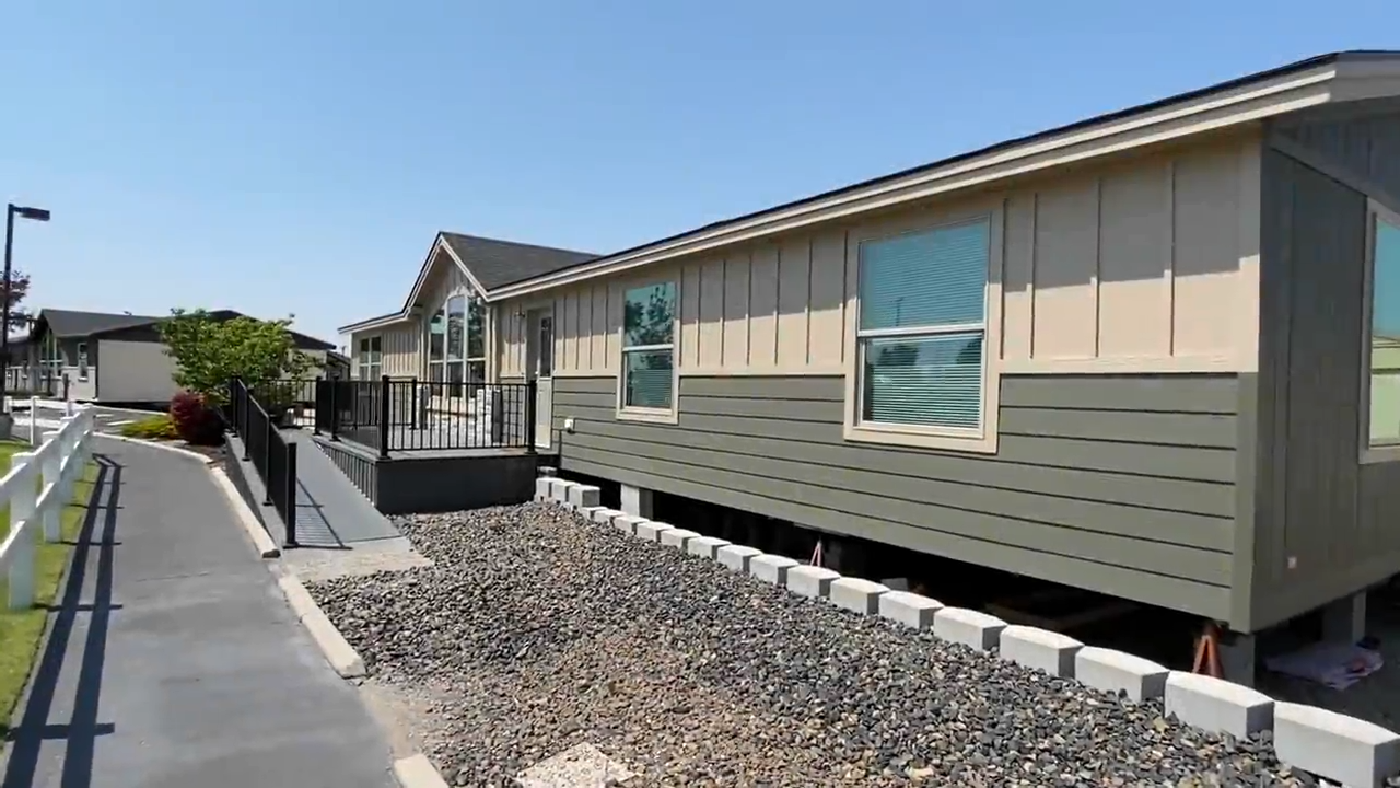 "Pinehurst 2506" by Kit Custom Homebuilders | 3 Bed, 2 Bath Mobile Home ...
