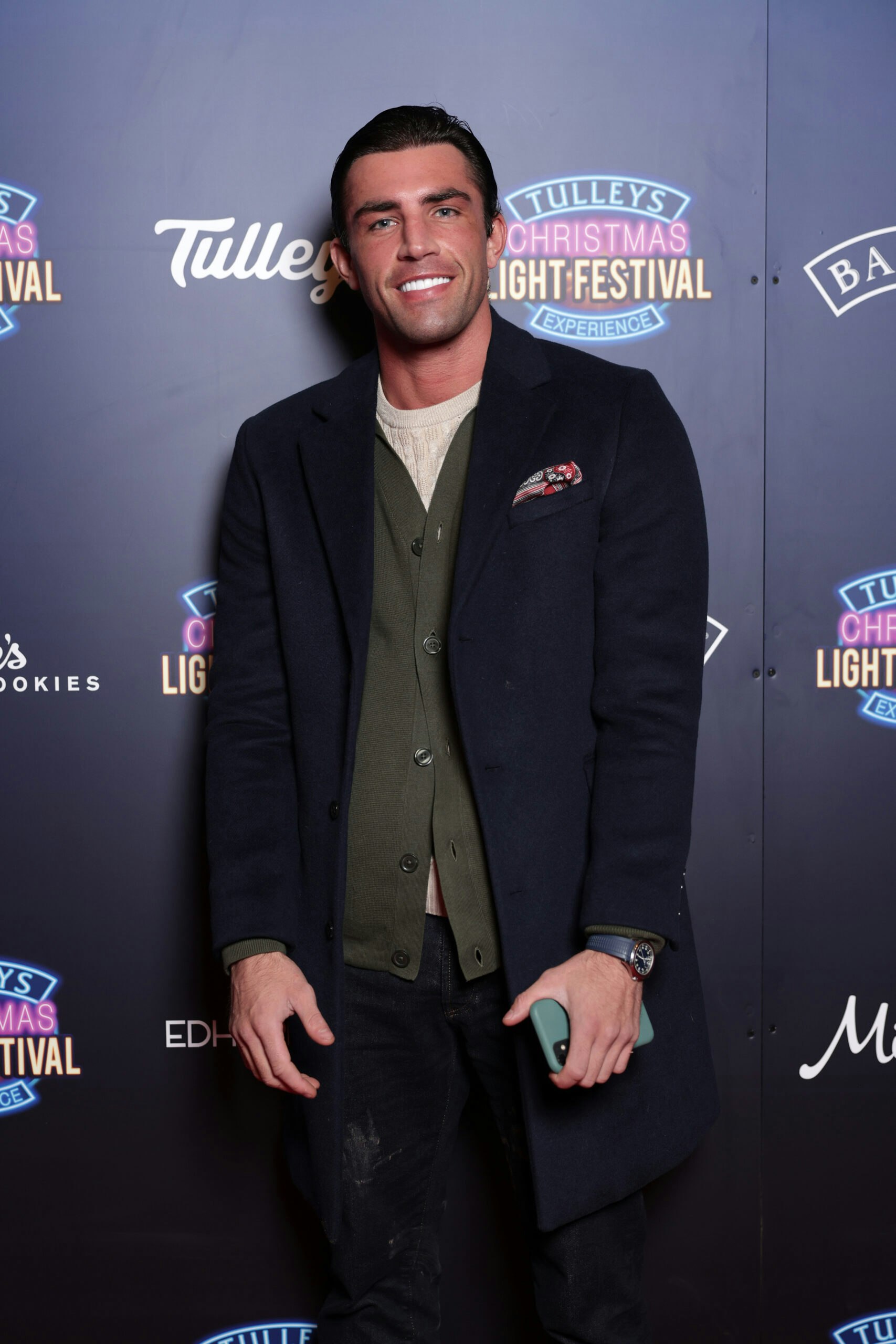 Jack Fincham snogs MAFS bride amid on/off Chloe Brockett romance