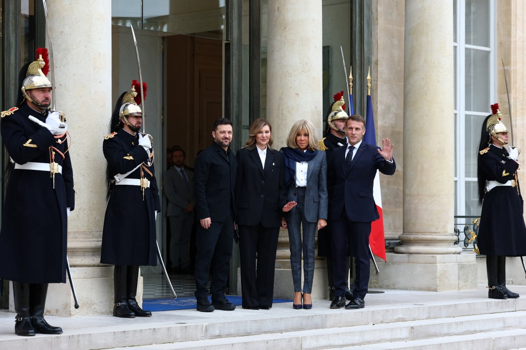 Macron welcomes Zelensky to Paris after ‘productive’ Ukrainian peace ...