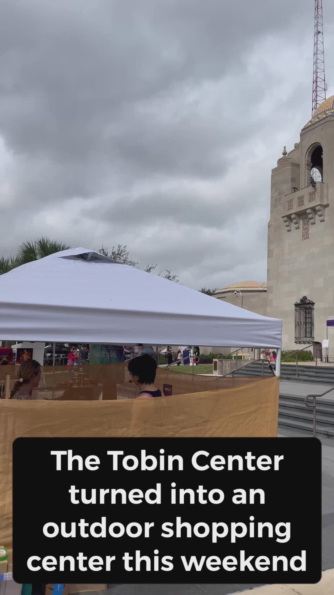 Tobin Center Art Market held this weekend