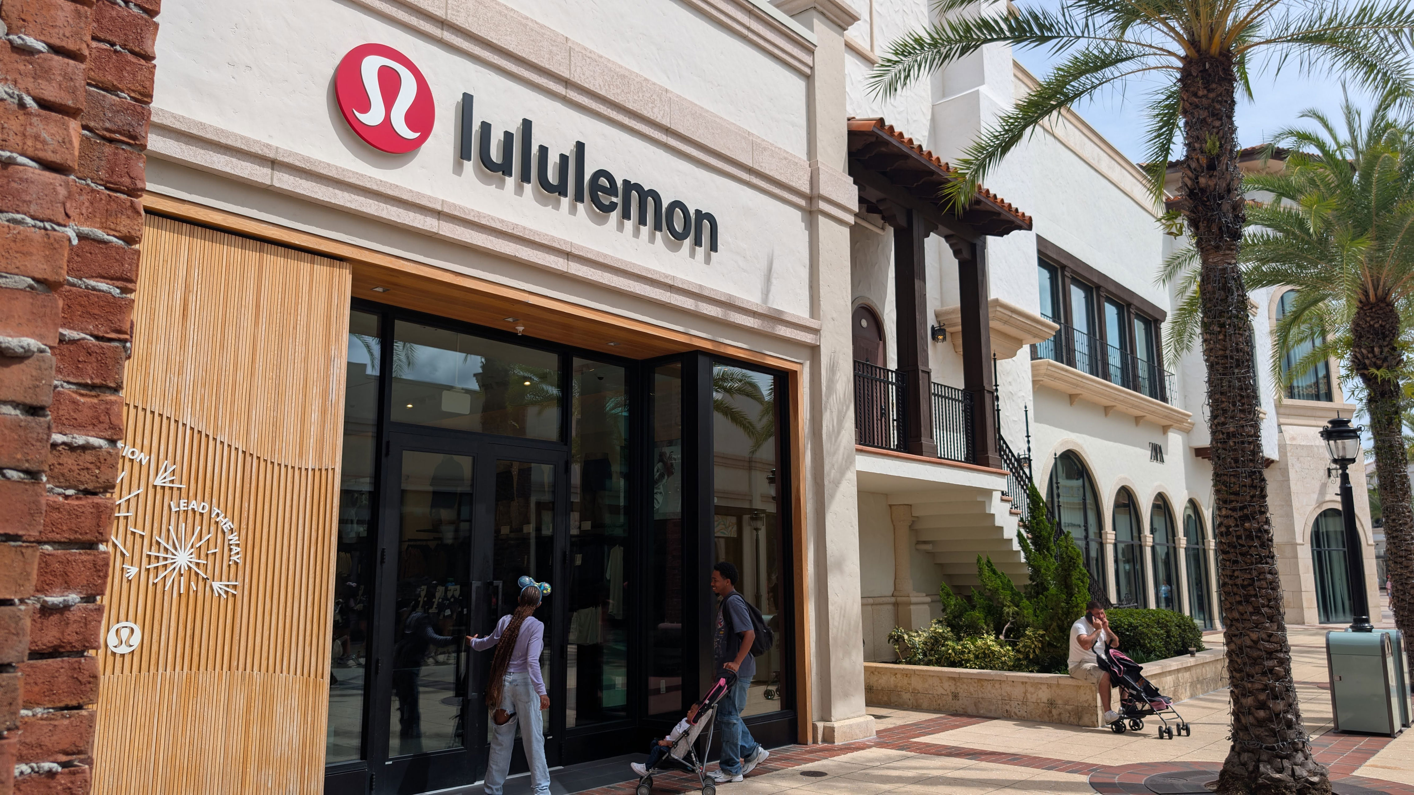 Lululemon Cyber Monday Sale [Stack With Amex Platinum Card $75 Credit]