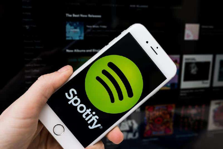 Spotify and UMG launch AI music creation feature with artist revenue ...
