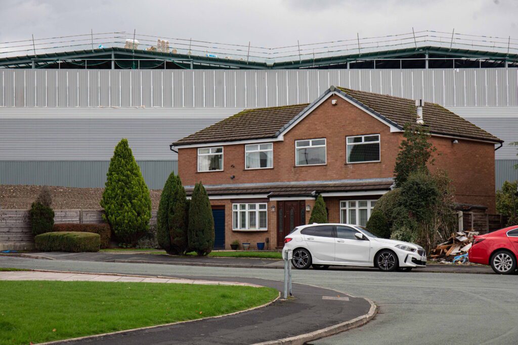 Bid to stop building on ‘monstrous’ warehouses rejected by council ...