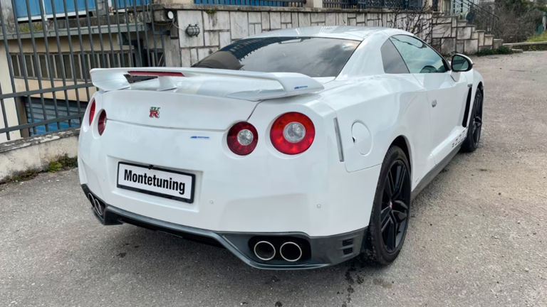 This $9,000 Nissan GT-R Replica Hides a Secret You’d Never Guess