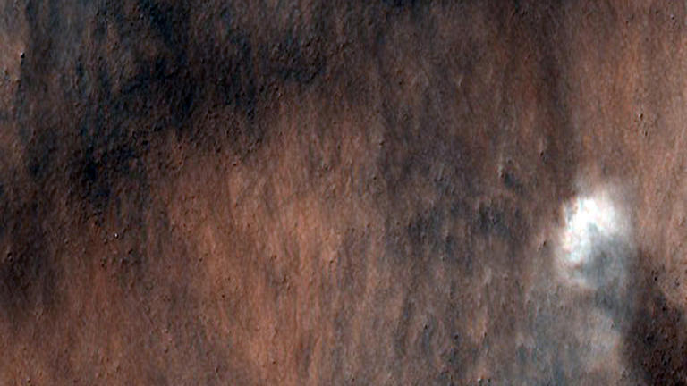 Electric discovery on Mars! Scientists find tiny lightning bolts coming ...