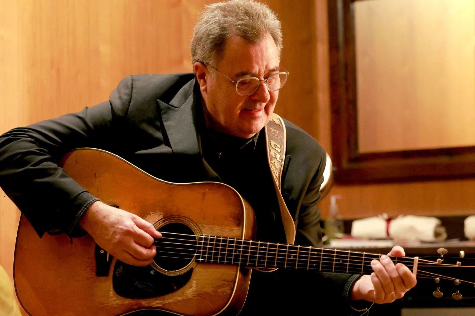 Vince Gill Reveals + Sings the No. 1 Grand Ole Opry Song of All Time ...