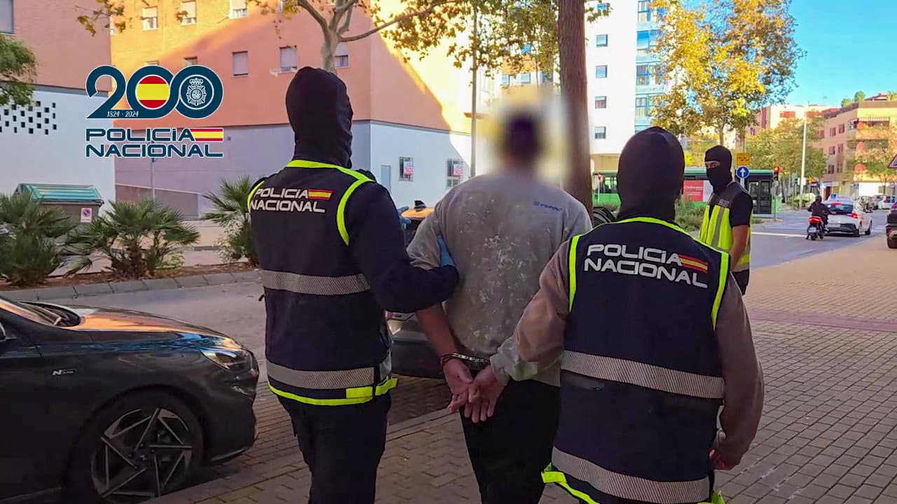 Un groupuscule néo-nazi lié à une organisation américaine démantelé en ...