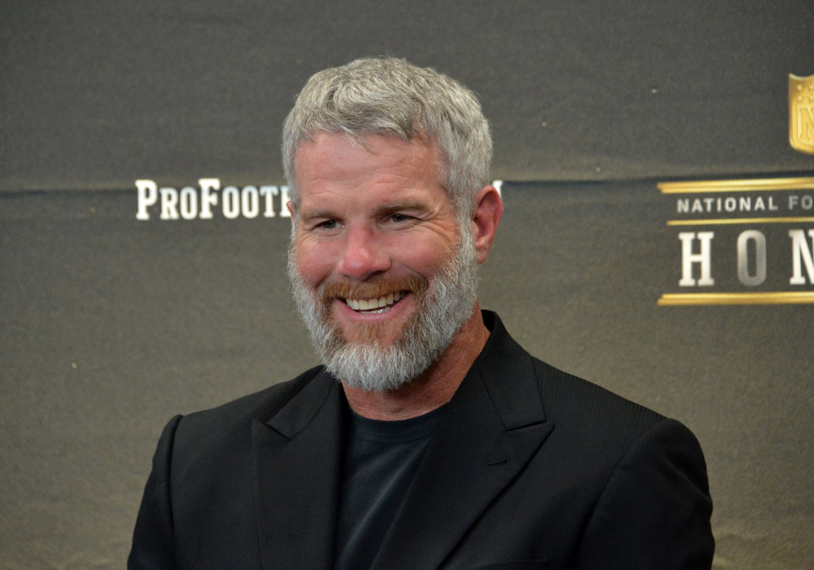 Brett Favre Names Greatest Running Back in NFL History