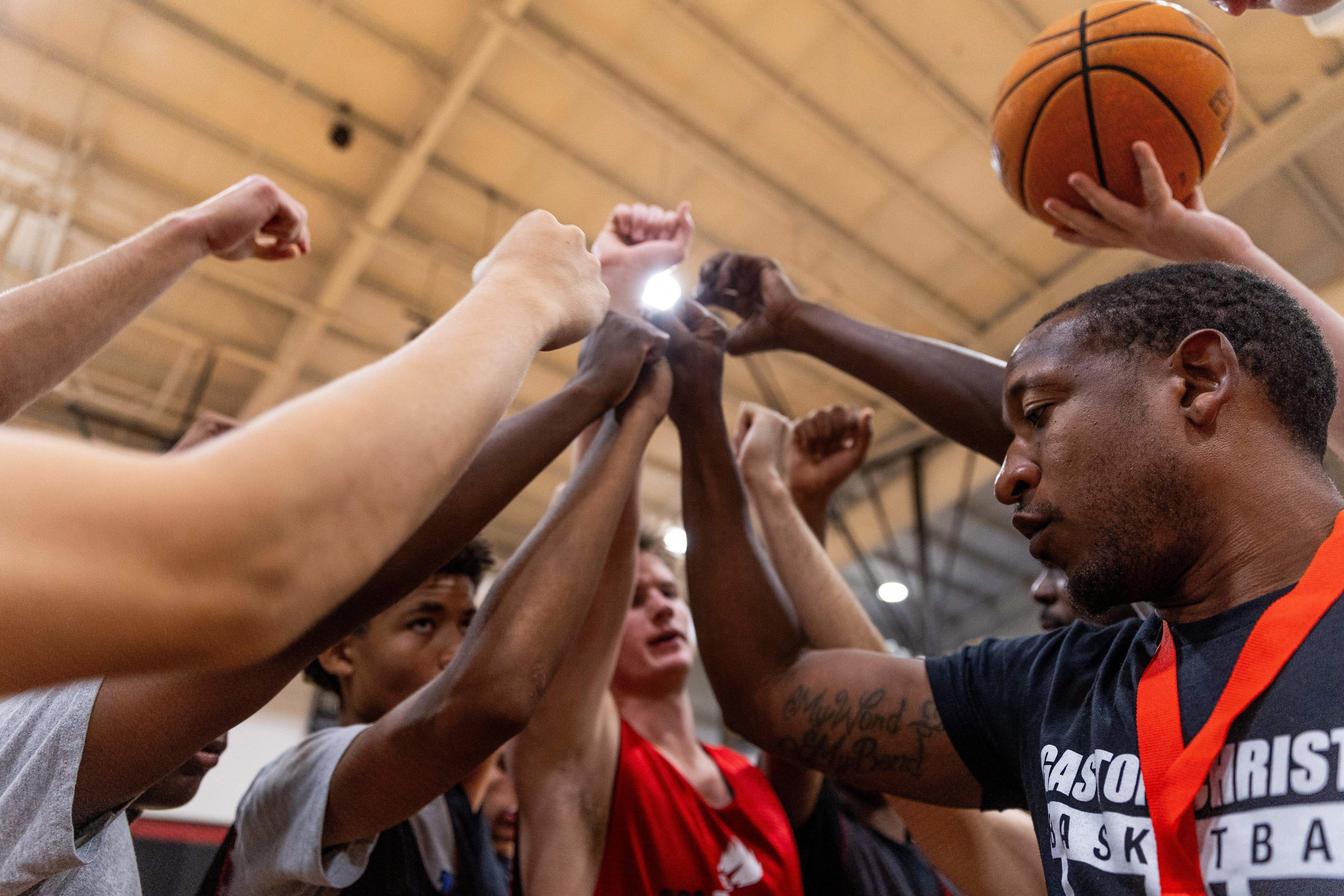 There's a new No. 1 in The Observer's Sweet 16 poll, and there's a Duke ...