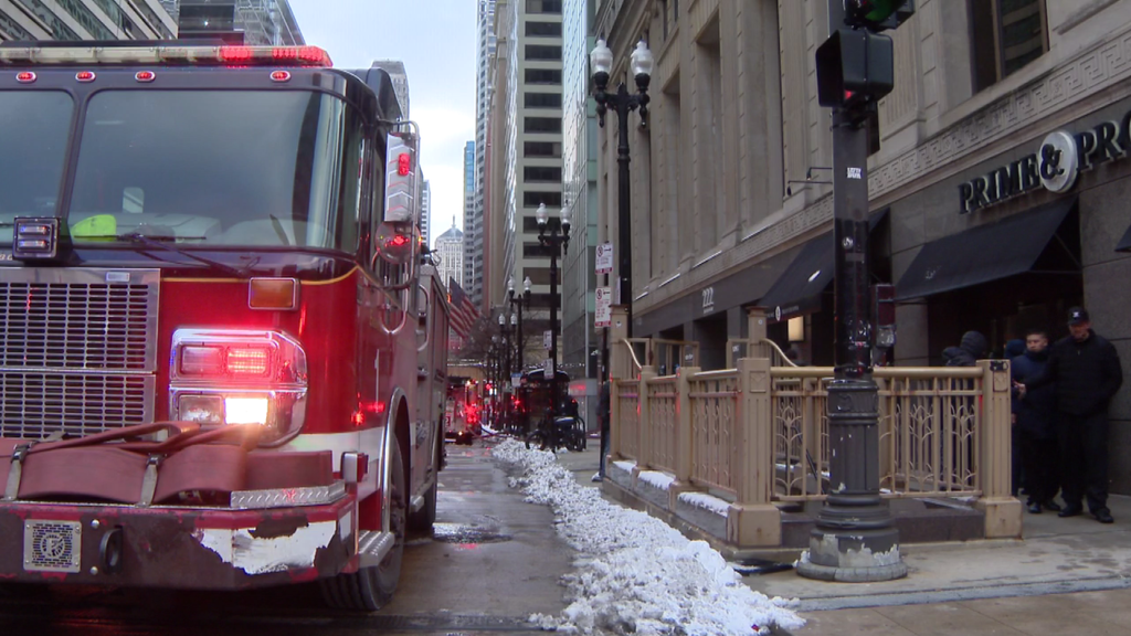 Fire breaks out in exhaust system at downtown Chicago office building