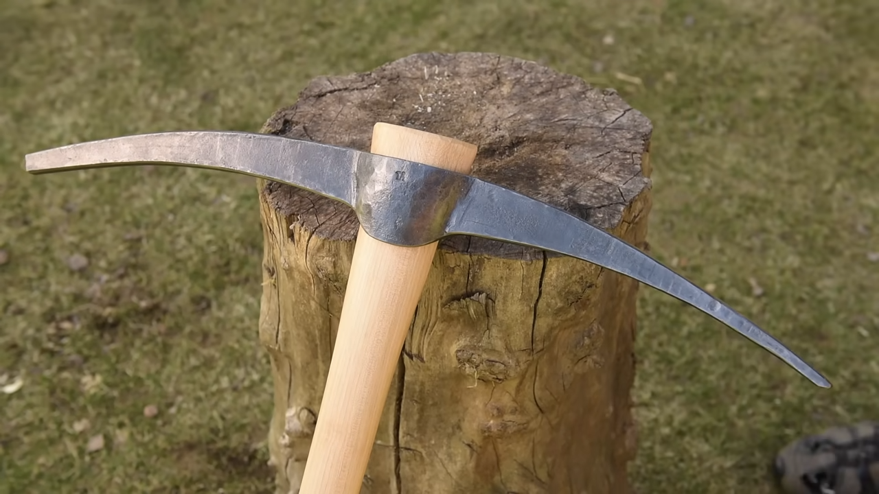 How one man forged a perfect pickaxe in his workshop