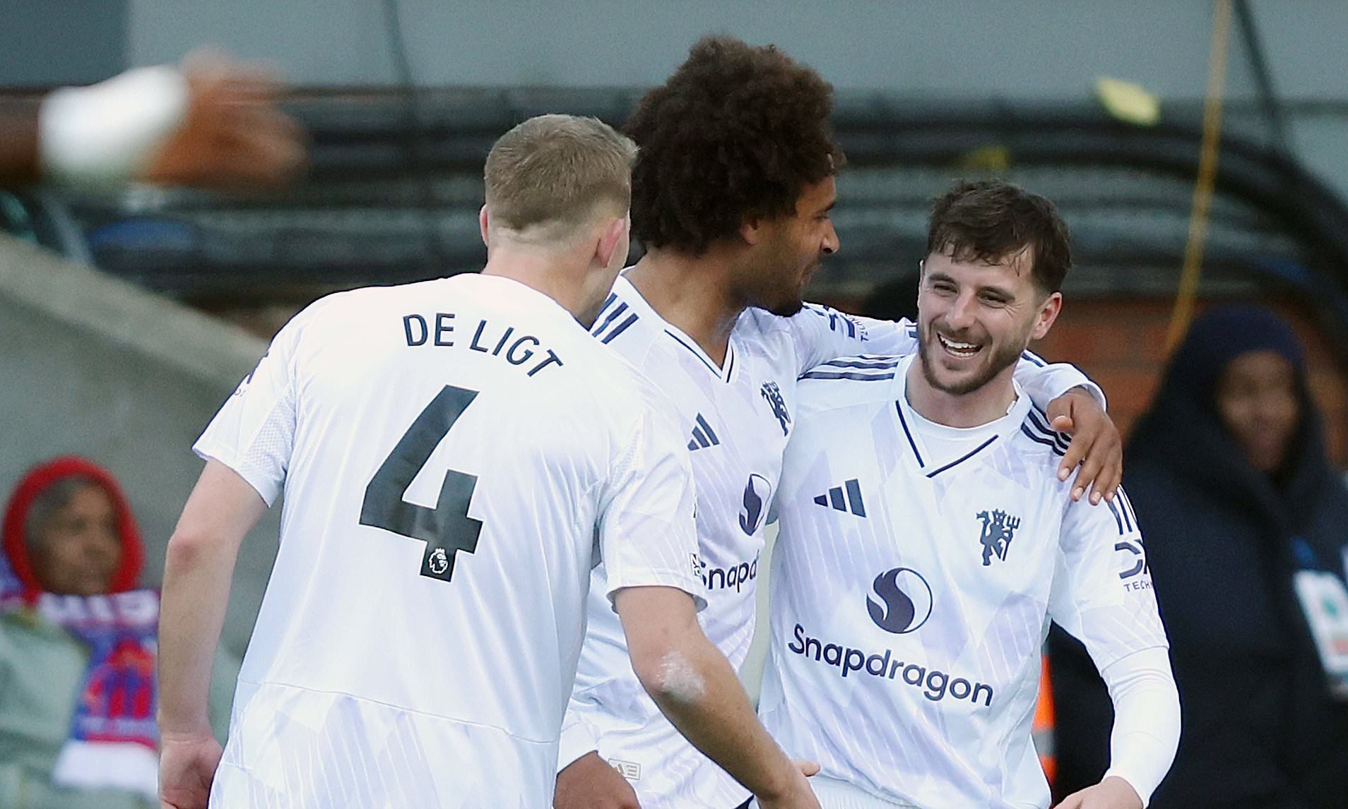 Mason Mount reveals key Man United dressing room message after Crystal ...