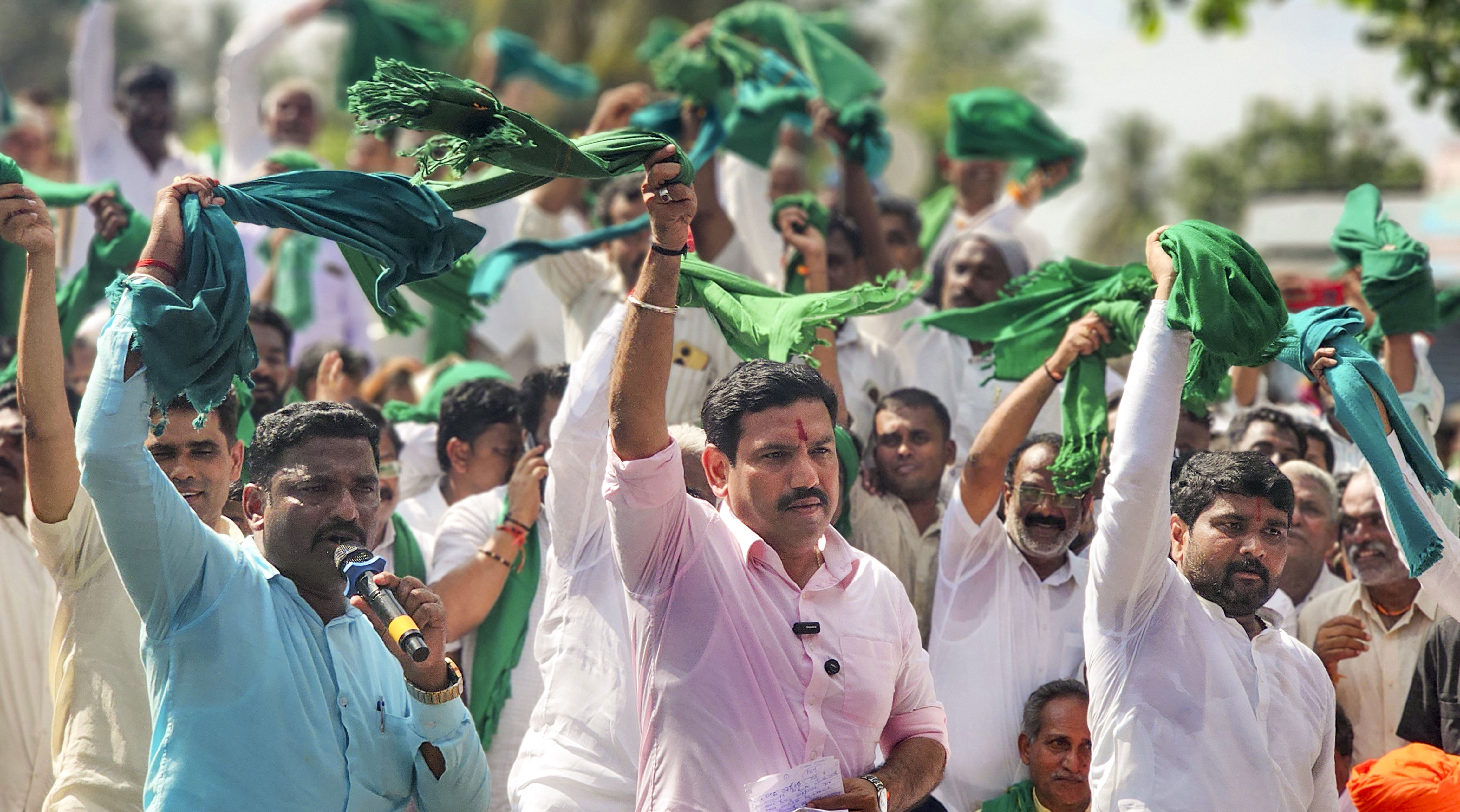 BJP slams Karnataka govt over alleged u-turn in eviction row