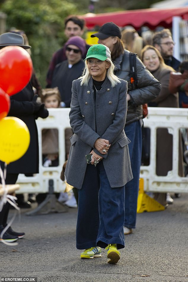 Gail Porter attends festive dog event in London after revealing she ...