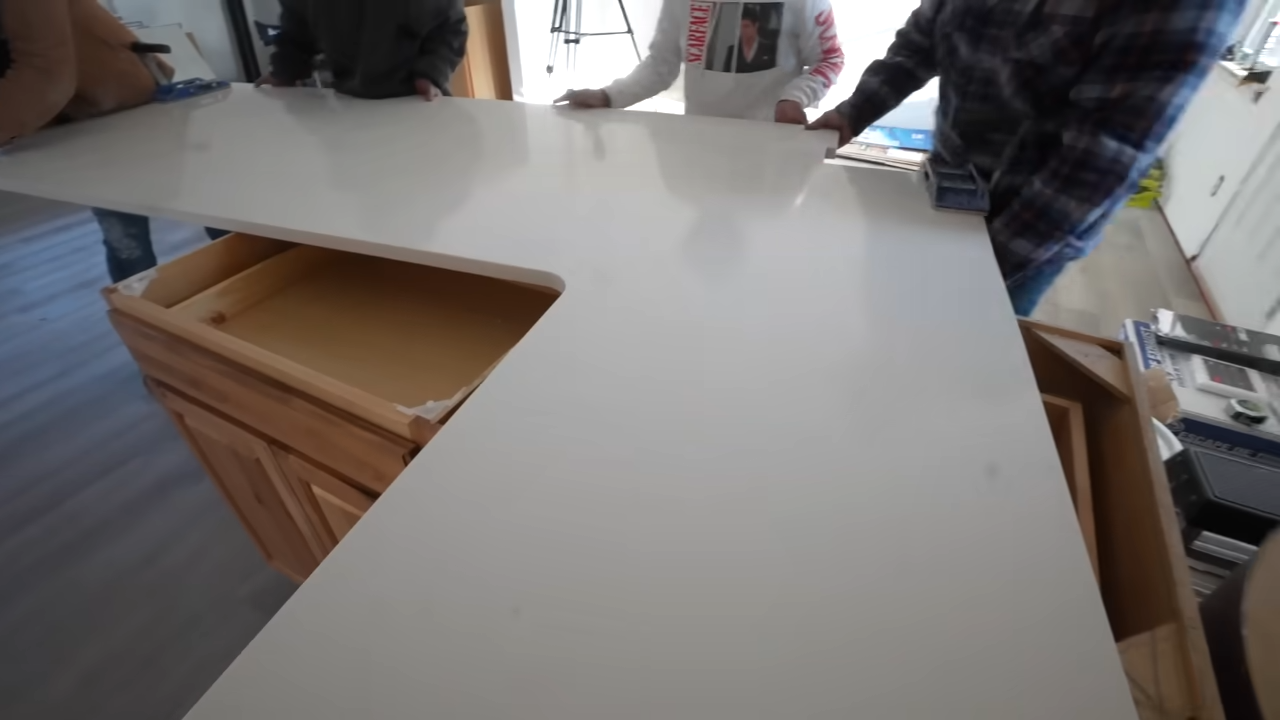 How to Upgrade Your Kitchen with Custom Quartz Countertops