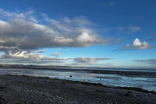 Major search launched after person seen entering gully failed to reappear