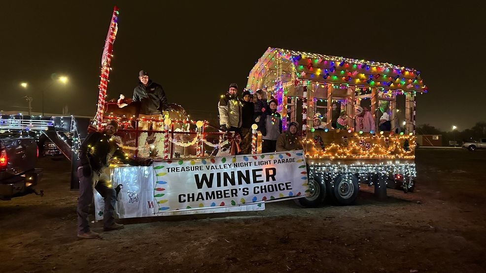 Treasure Valley Night Light Parade takes place in Caldwell on Saturday