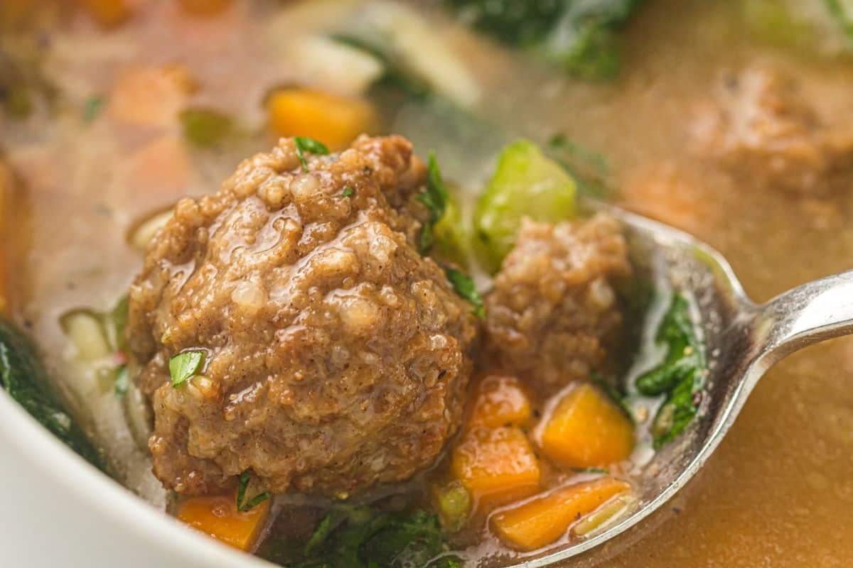 31 slow cooker recipes that get remembered long after the meal