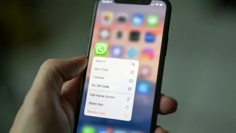 India has reportedly ordered smartphone makers to pre-install the ...