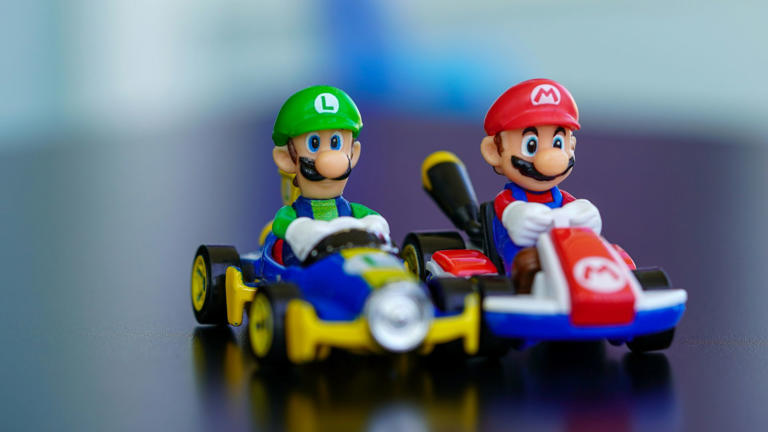 Mario Kart Is The Best Party Game For These Reasons