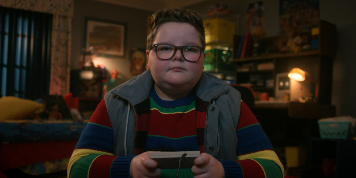 Who Is Derek From 'Stranger Things'? Meet Everyone's New Fan Favorite