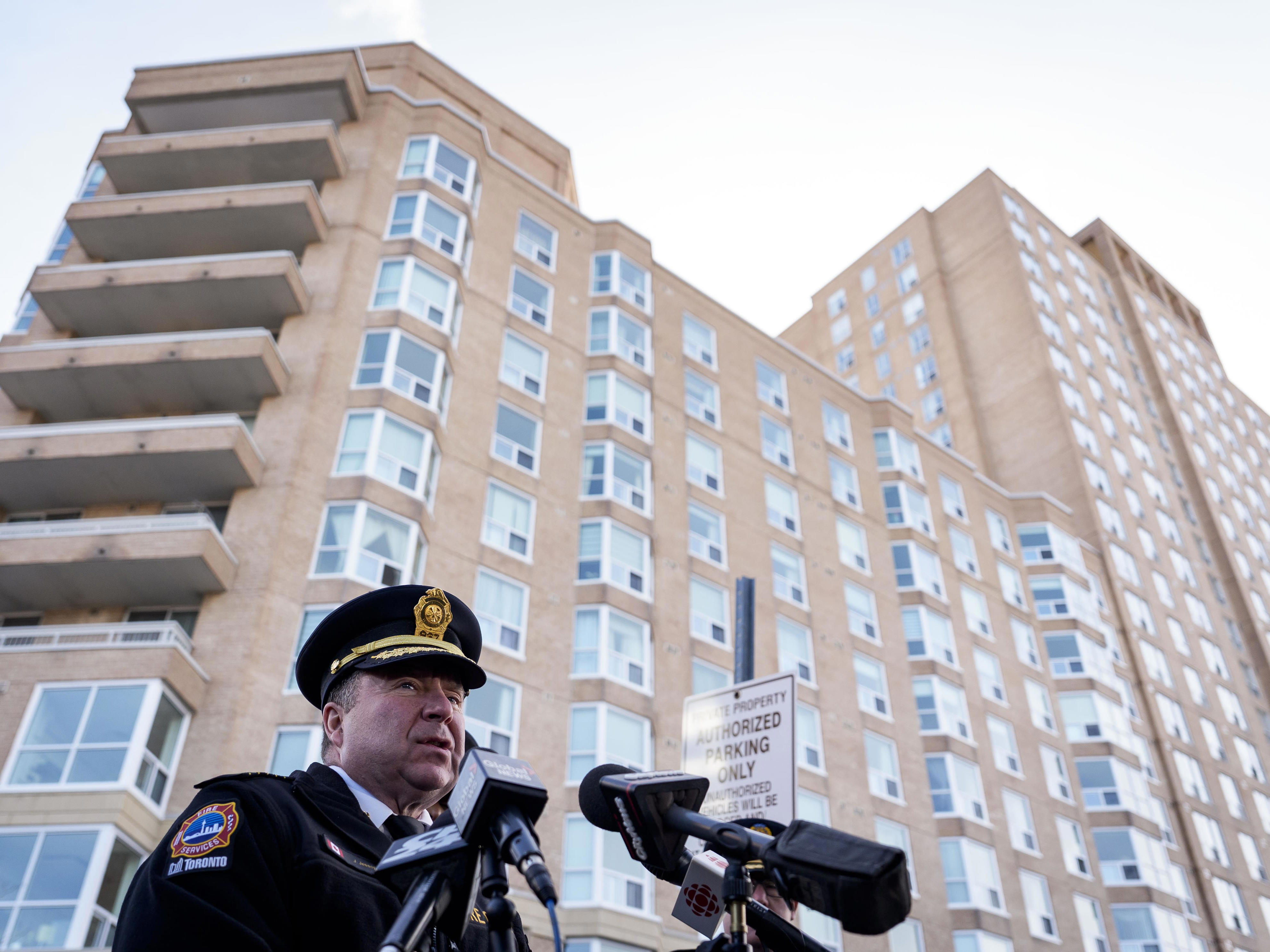« Comme un cigare qui brûle lentement » : le feu de Thorncliffe Park ...