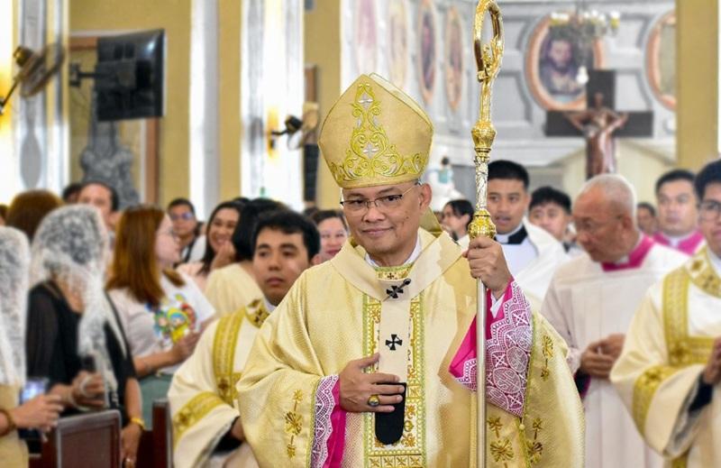 Lipa Archbishop Garcera begins term as CBCP President