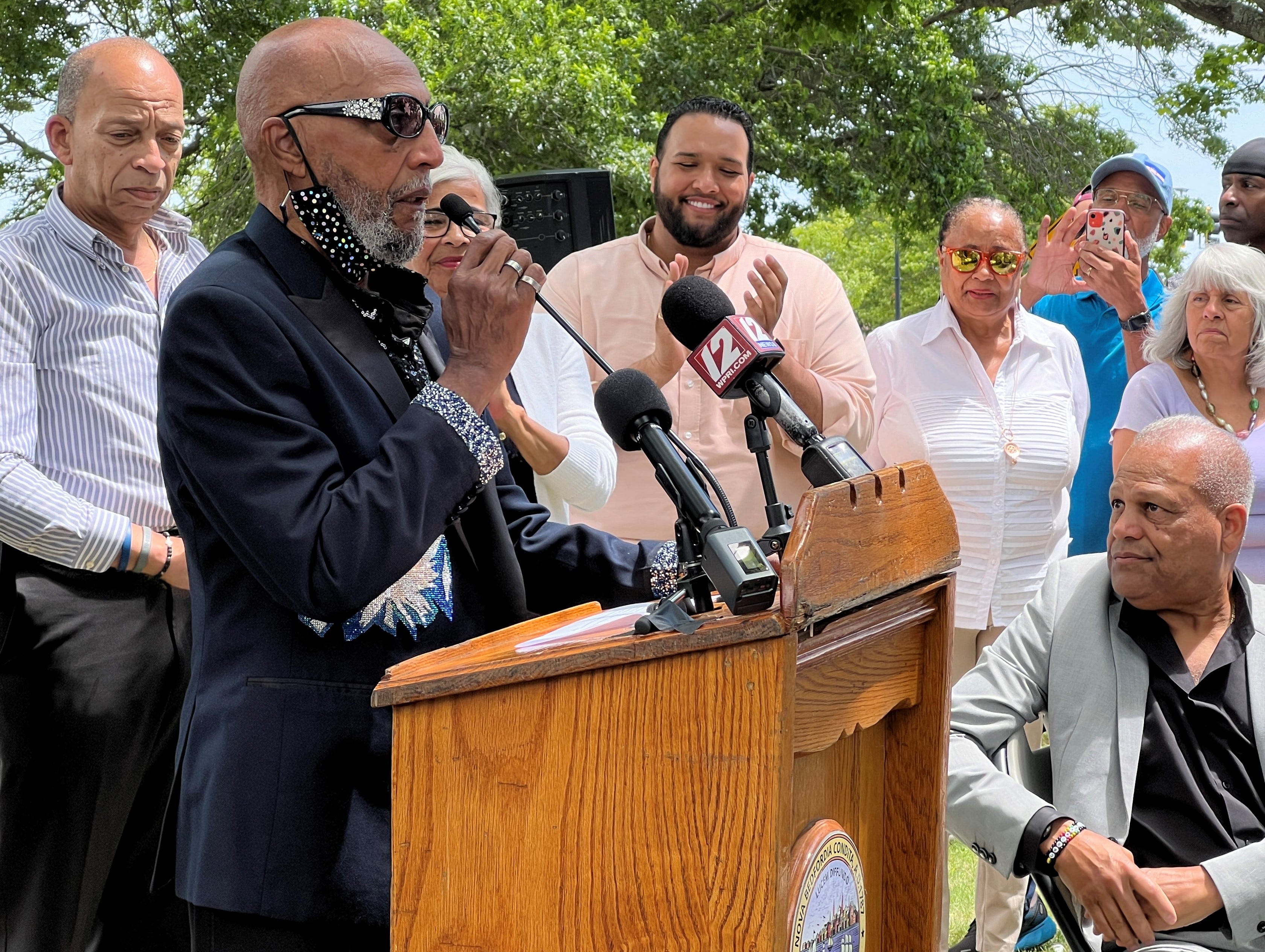 New Bedford's legendary soul singer Antone 'Chubby' Tavares dies at 81