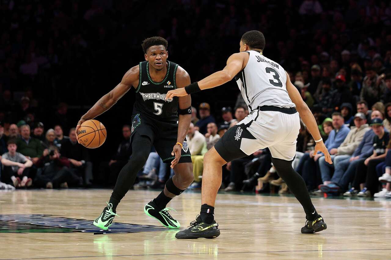 Why the Spurs are struggling to prevent an opponent's three-for-all