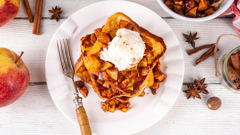 Turn Last Night's Leftover Cake Into Decadent French Toast For Breakfast