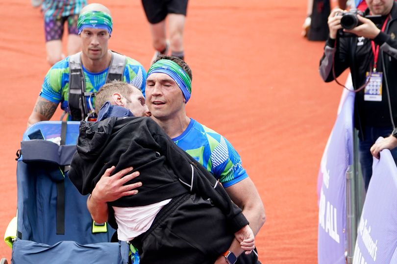 Kevin Sinfield vows to 'keep on running' until MND centres are set up ...