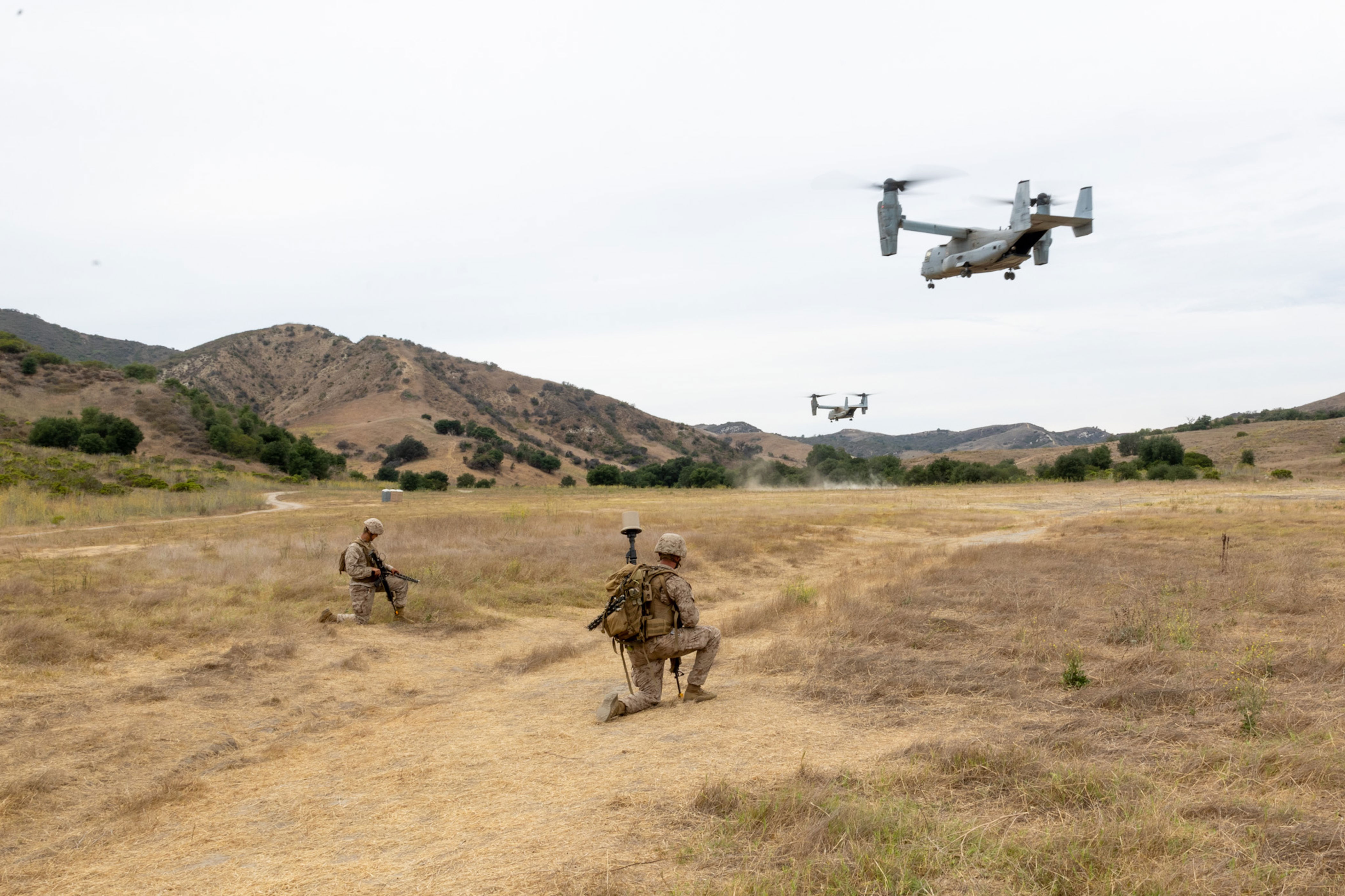 Marines seek Osprey-portable GPS landing system for austere airfields