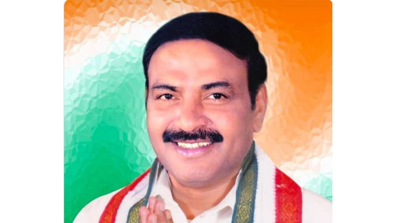 Senior Congress leader, ex-MLA RV Devaraj dies of heart attack at 67