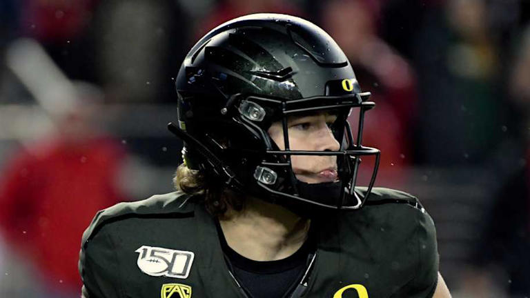3 Reasons Justin Herbert Can Bounce Back Stronger From Injury