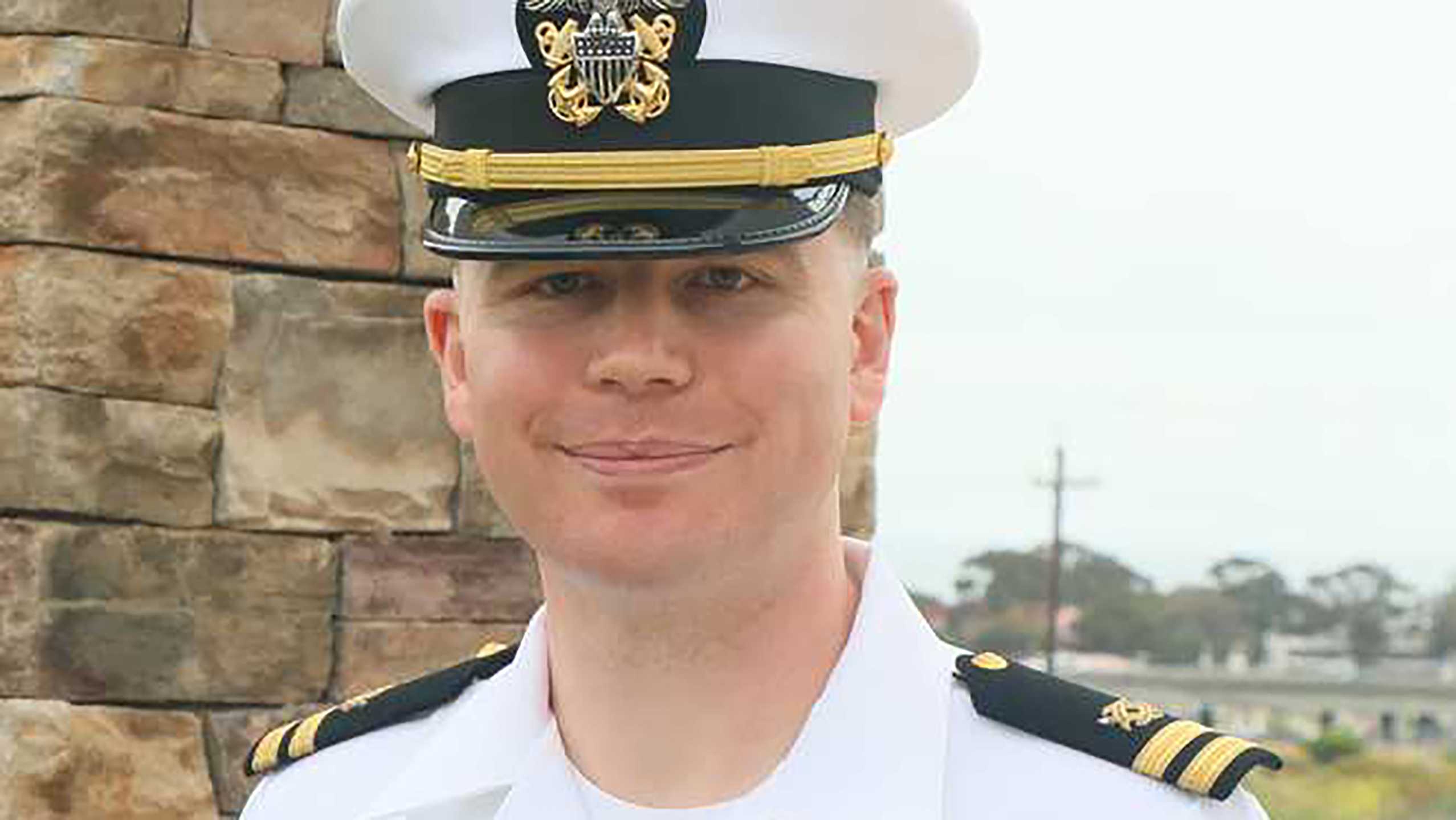 Pilots identified, presumed dead after crashing into Lake Pontchartrain